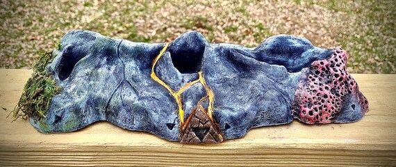 Single Sided Stones Stand | Etsy