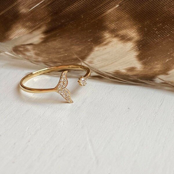 Whale Tail Ring - Etsy Canada