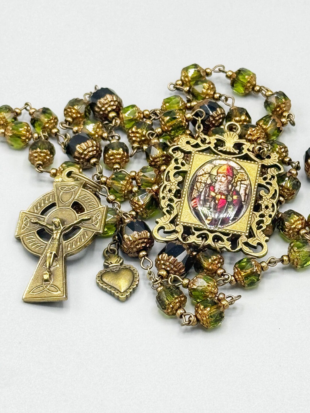 Saint Patrick Rosary – Full 5 Decade Marian Catholic Rosary | Ireland ...