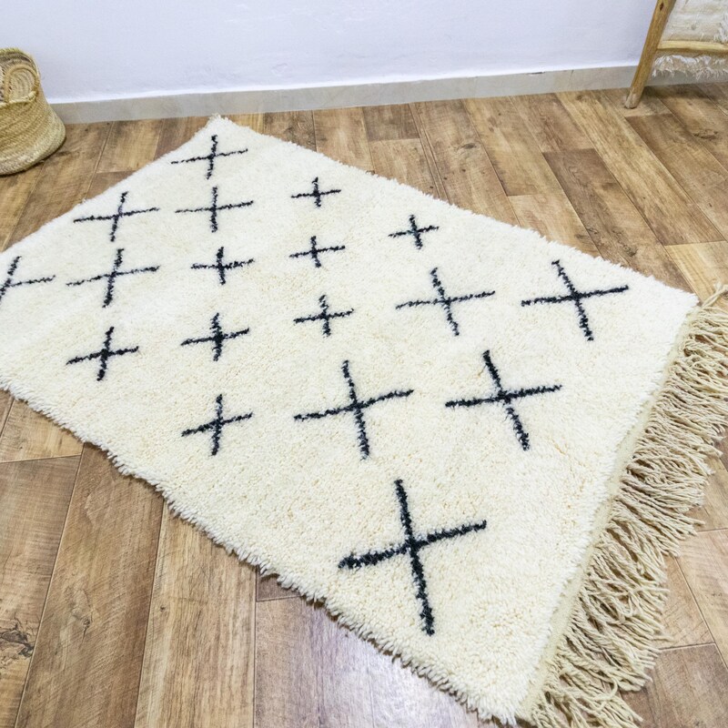 Swiss Cross Rug - Etsy