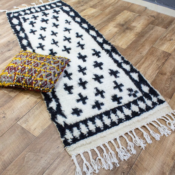 Swiss Cross Rug - Etsy