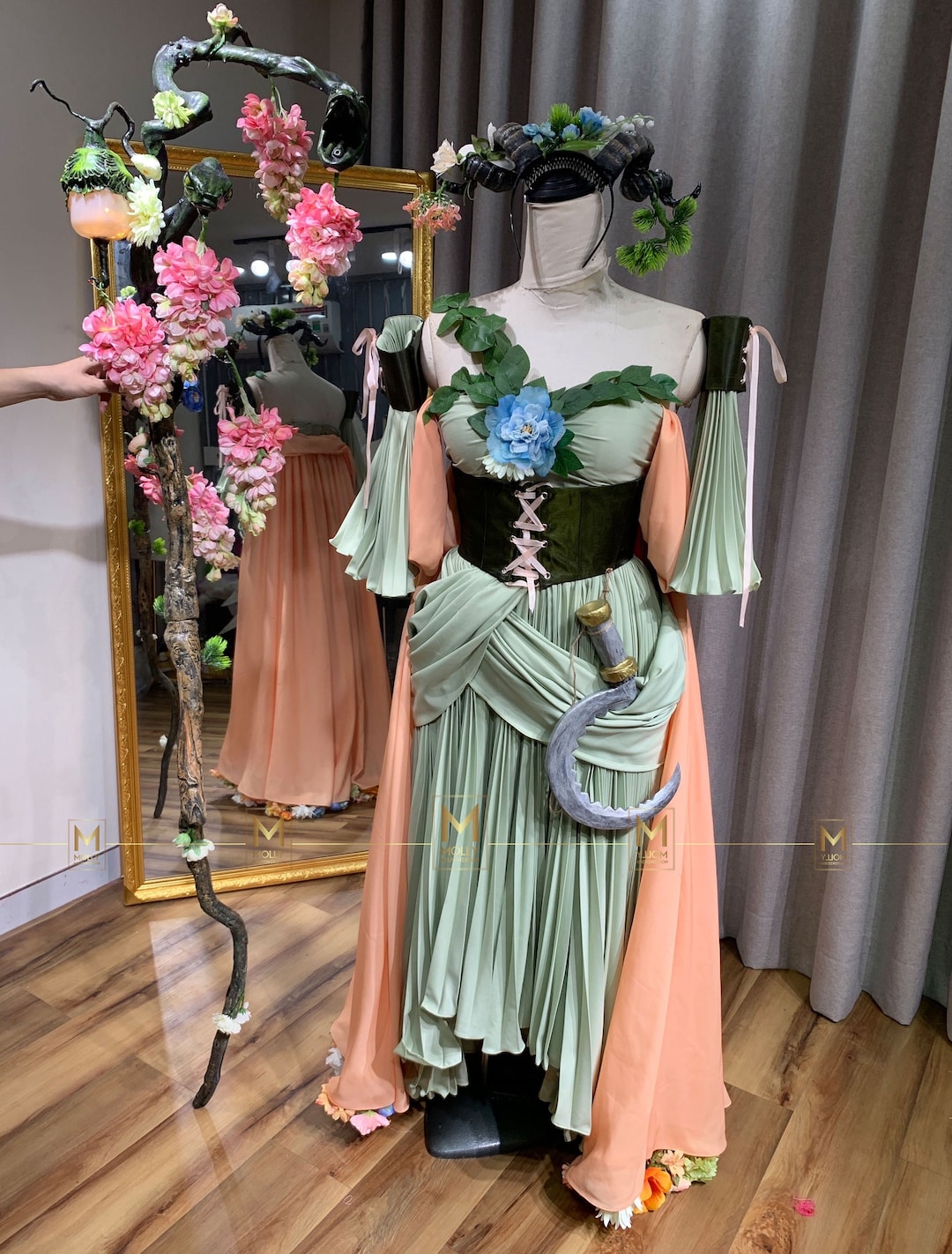 Fearne Calloway Cosplay - Disney Cosplay Characters - Fearne Calloway ...