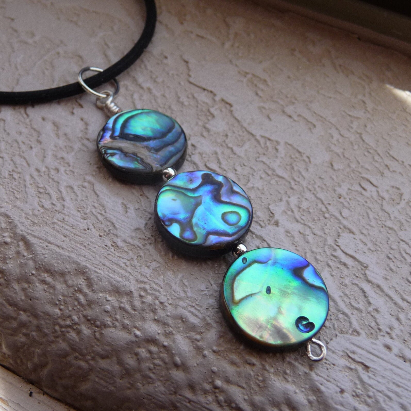 Paua Shell Bead Pendant Necklace - Etsy.de