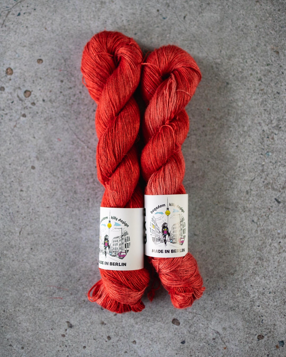 BKD Boo: Hand Dyed Bamboo/linen Yarn, Vegan Yarn, Fingering Weight ...