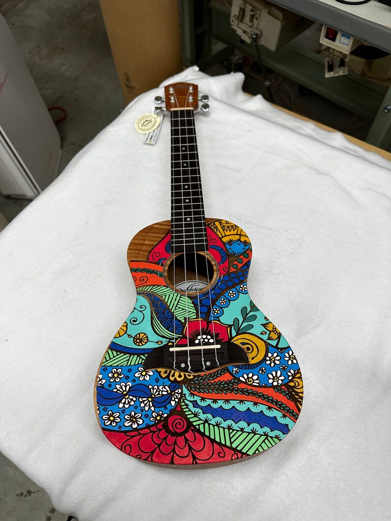 Engraved "floral Design" Ukulele - Etsy