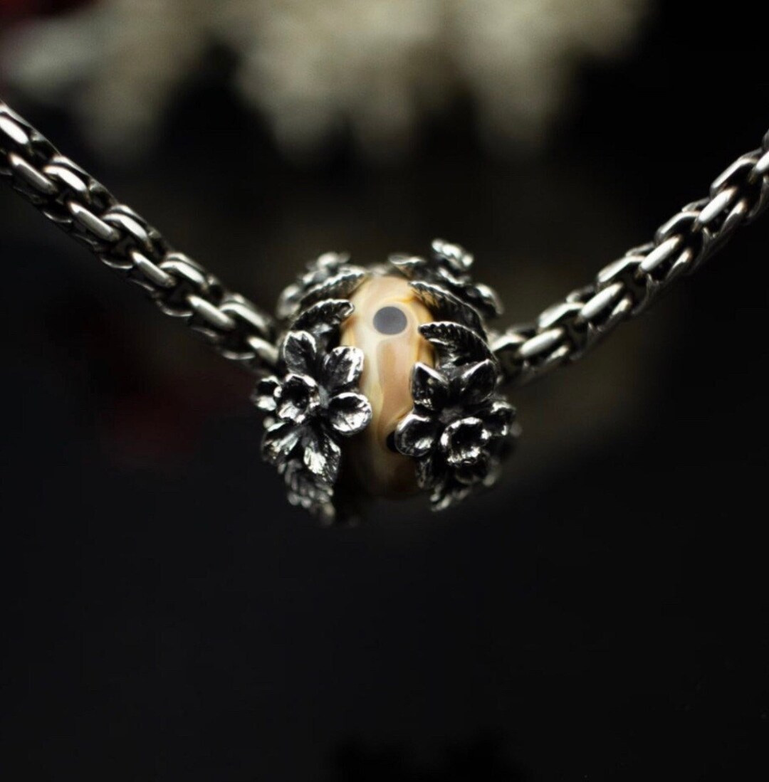 Silver Bead, Divider, PAIR narcissus - Etsy