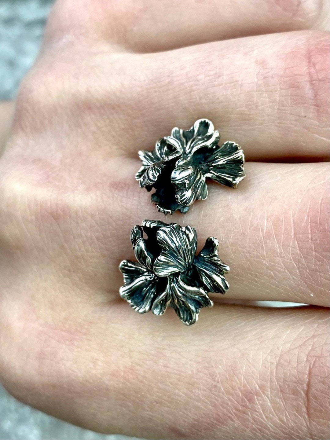 Ring "iris". Handmade. the Size is Adjustable - Etsy