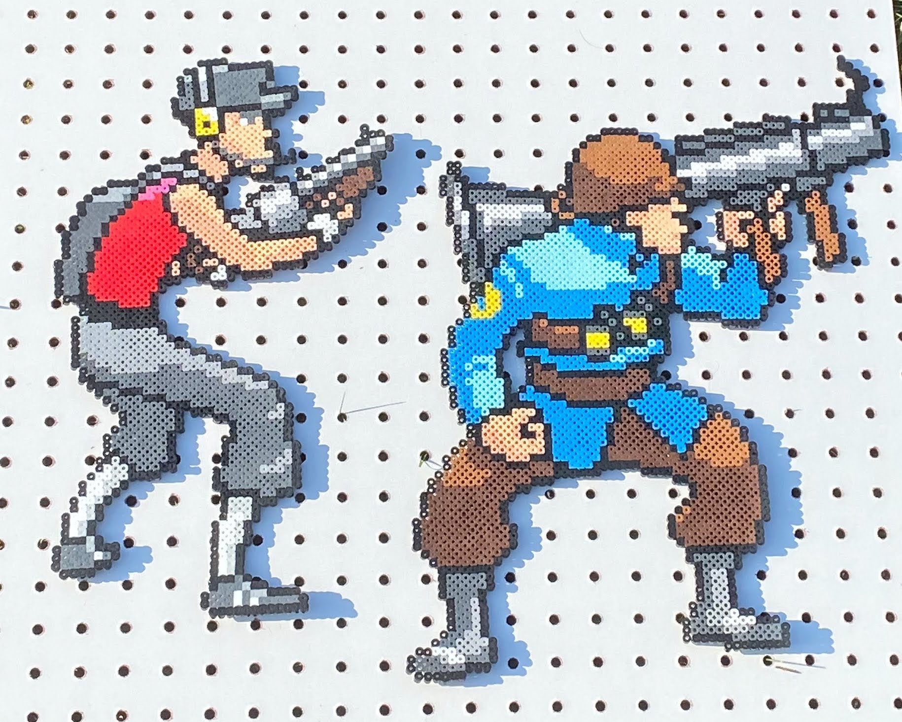 Scout and Soldier Inspired TF2 Perler Bead Sprites Wall | Etsy