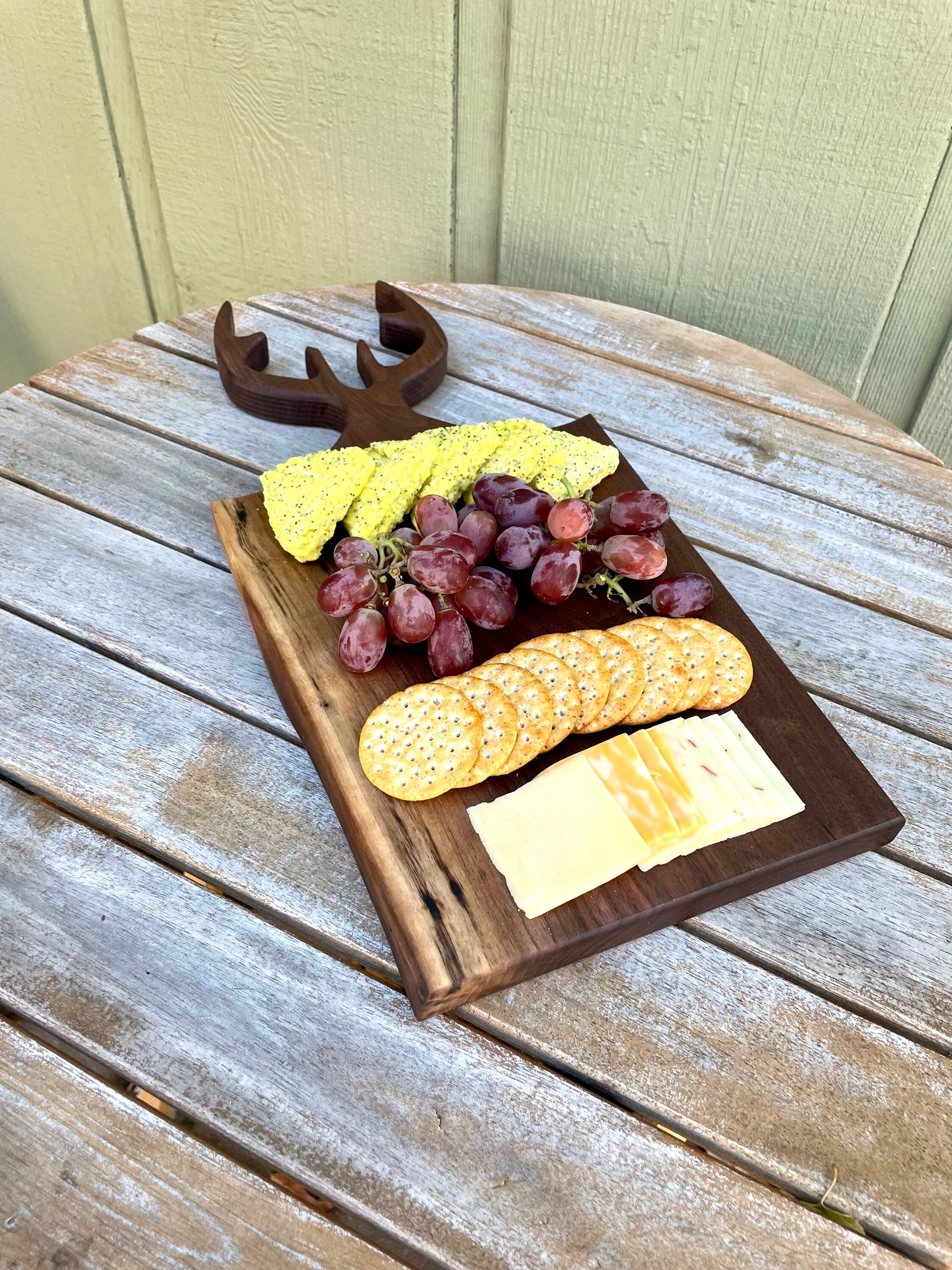 The buck Board Serving Tray Charcuterie Board Hunting - Etsy