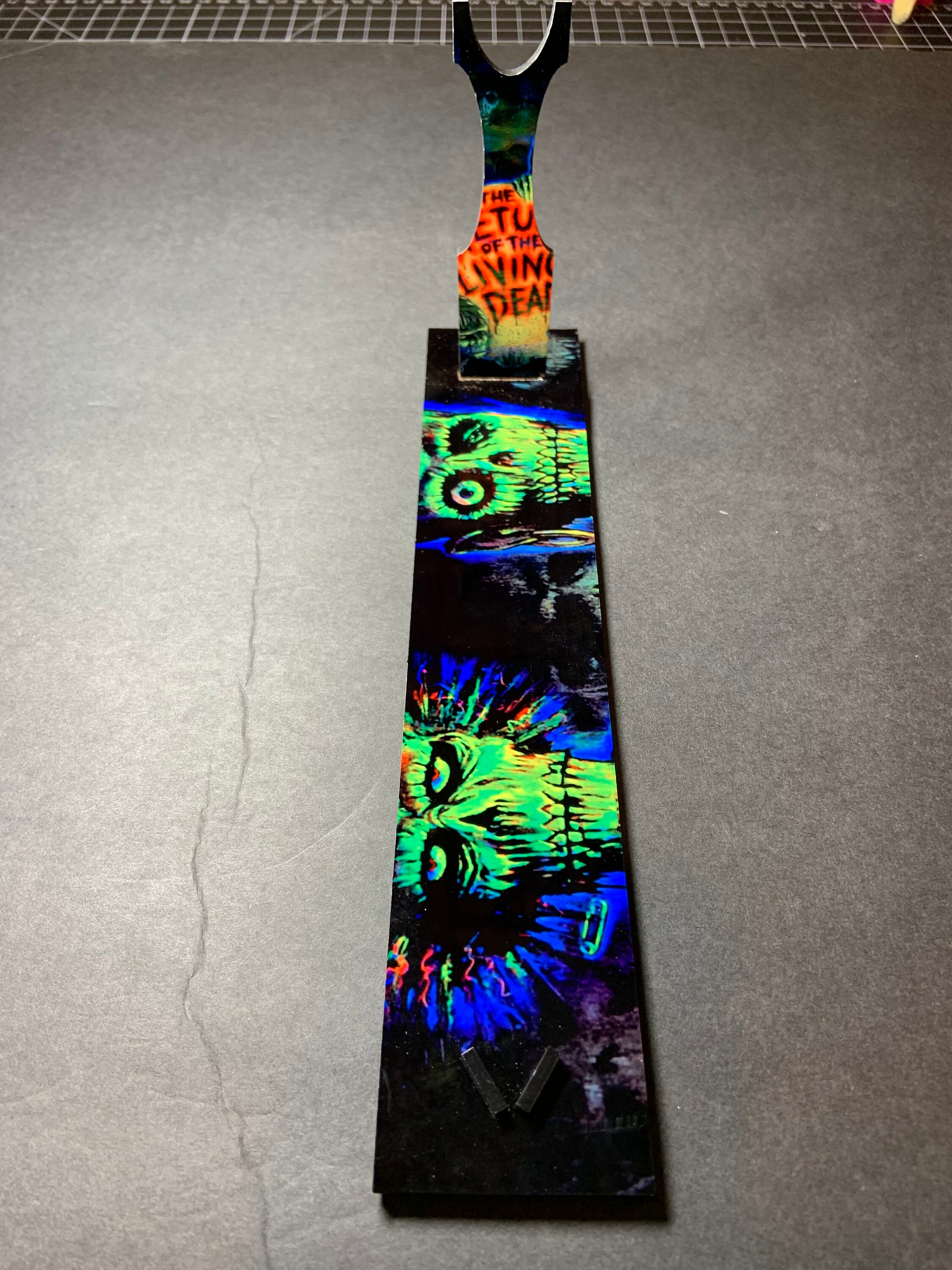 Return of the Living Dead Kitchen Knife With/without Sublimated Stand ...