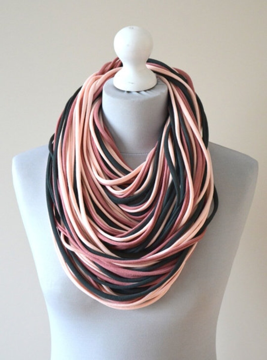 Knitted Necklace Pink Strings Infinity - Etsy