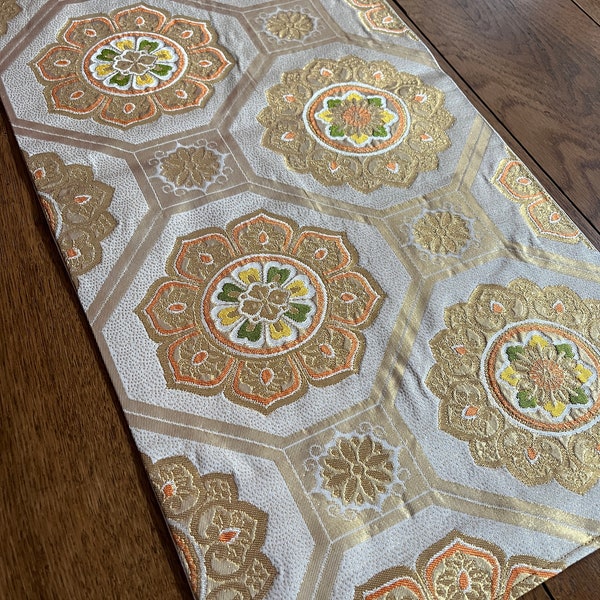 Japanese Table Runner - Etsy