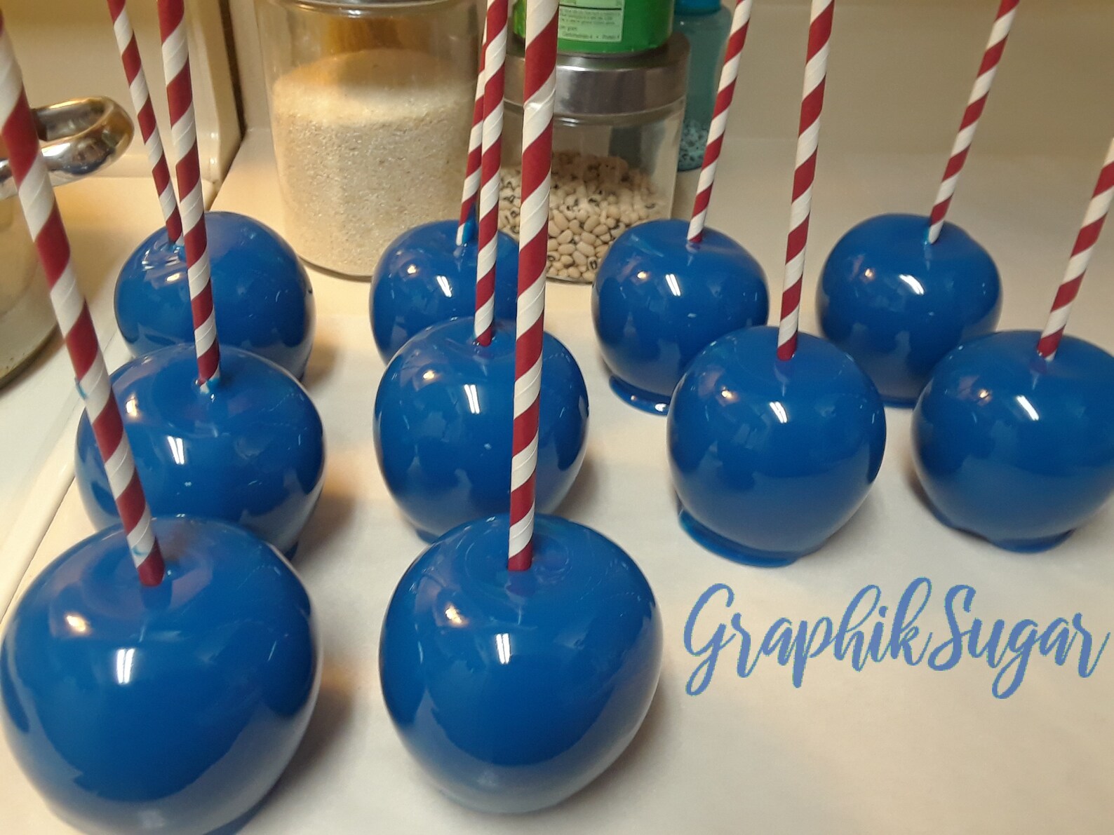 SPIDERMAN Themed Candy or CHOCOLATE Apples & Rice Crispy - Etsy
