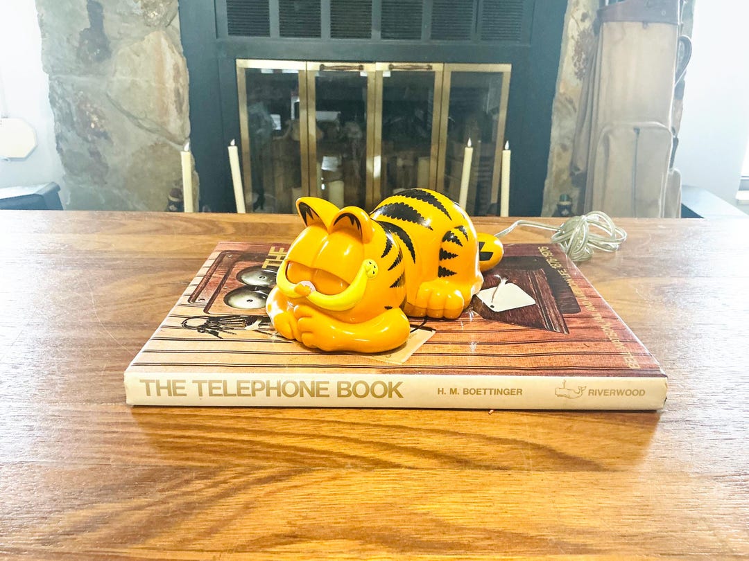 Vintage WORKING Telemania Garfield Landline Telephone: Eyes Open/close ...