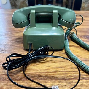 Vintage Western Electric Bell System Green Rotary Dial Telephone, WORKS ...