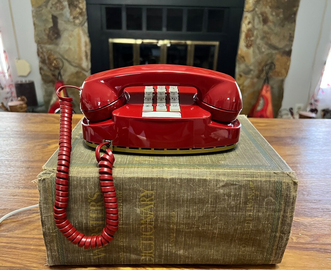 Vintage Red Touch Tone Princess Telephone, WORKS, Vintage Red Push ...