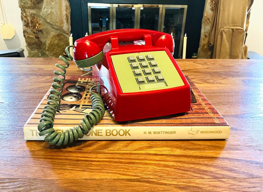 WORKING Cortelco 2500 Touch Tone Red and Green Telephone, Vintage Bi ...