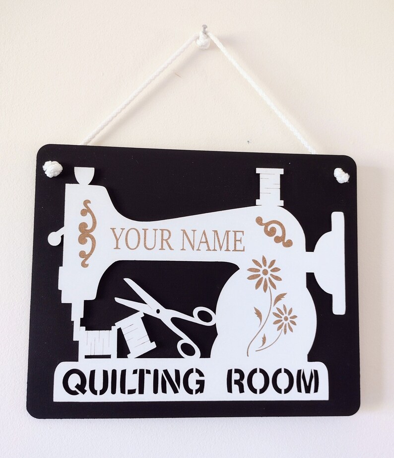 Personalised Elegant Quilting Room Plaque With Custom Name Engraving ...