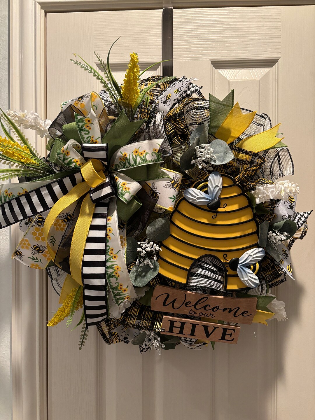 Bumble Bee Wreath, Bumble Bee Decor, Spring Wreath, Summer Wreath ...