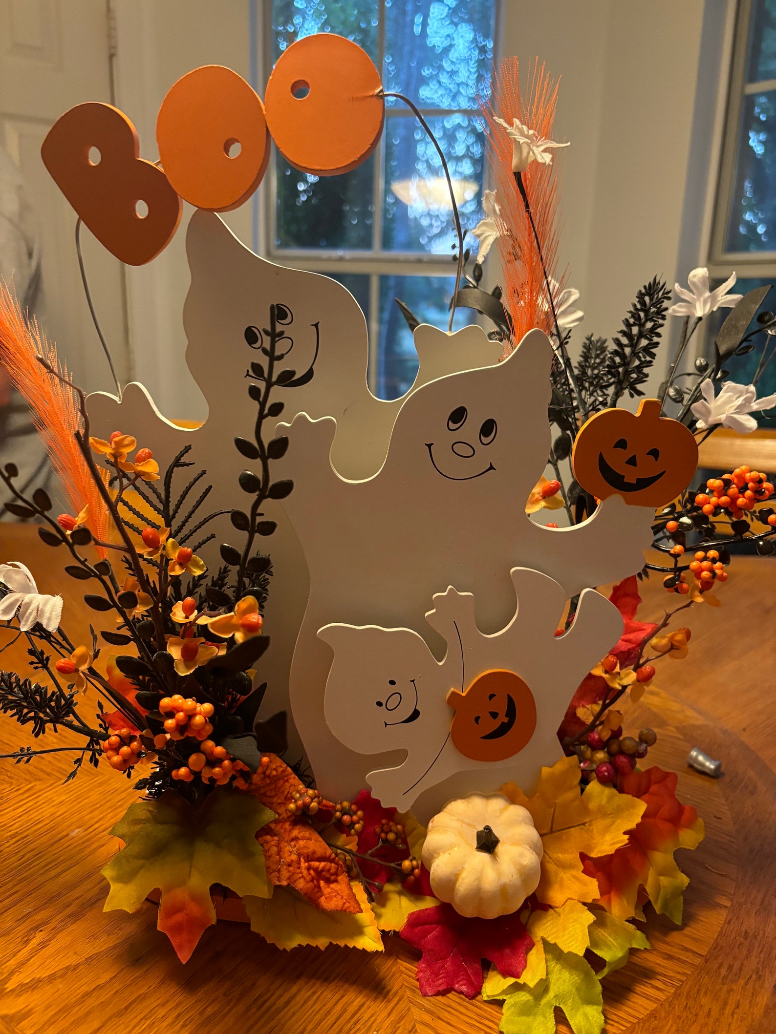 Ghost Centerpiece, Halloween Centerpiece, Whimsical Ghosts Decor ...