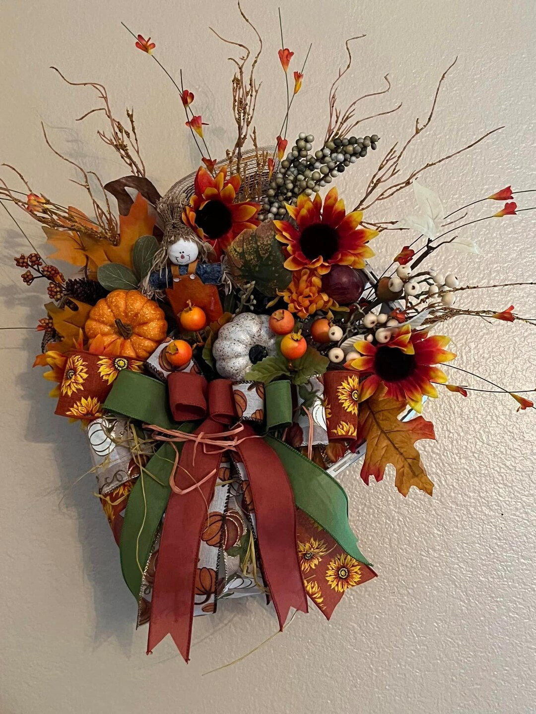 Fall Tobacco Basket, Fall Wall Hanger, Scarecrow and Pumpkins ...