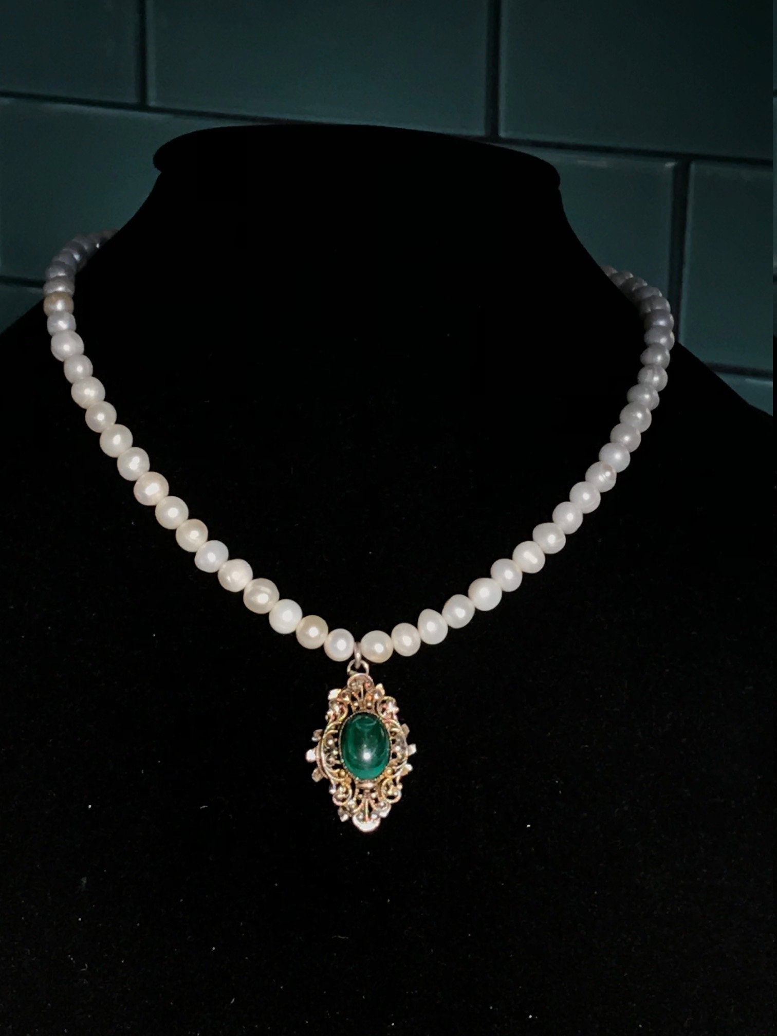 Bridgerton Necklace Bridgerton Queen's Ball Jewelry Pearl - Etsy