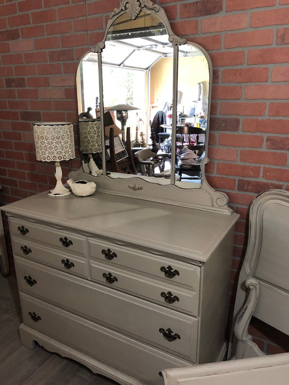 Girls dresser set store