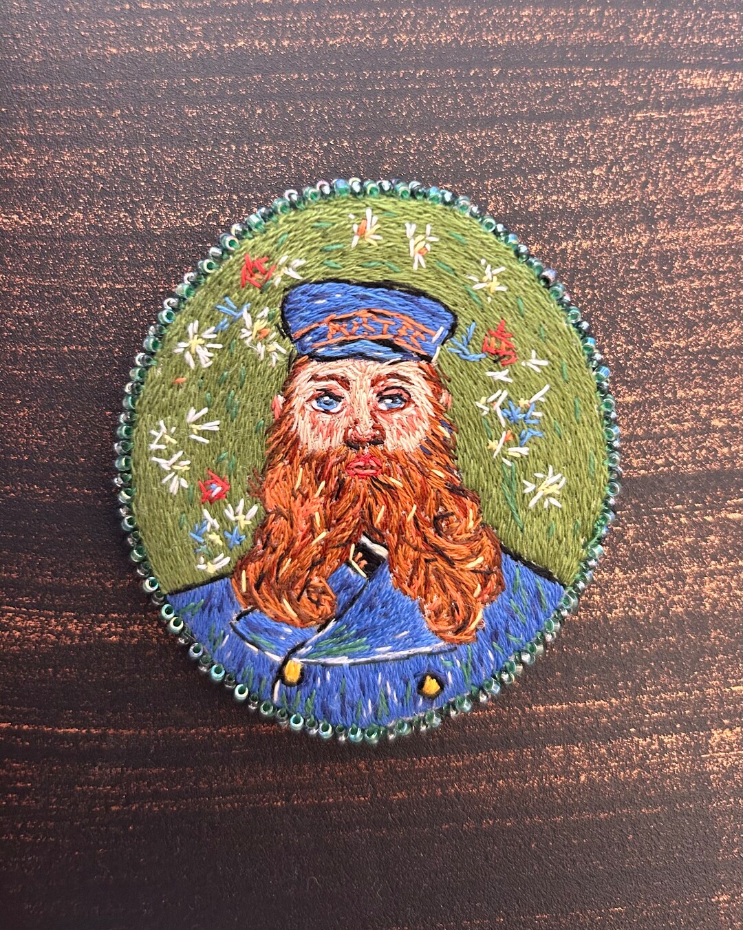 Portrait du facteur Joseph Roulin. Broche Joseph Roulin. Broche ...