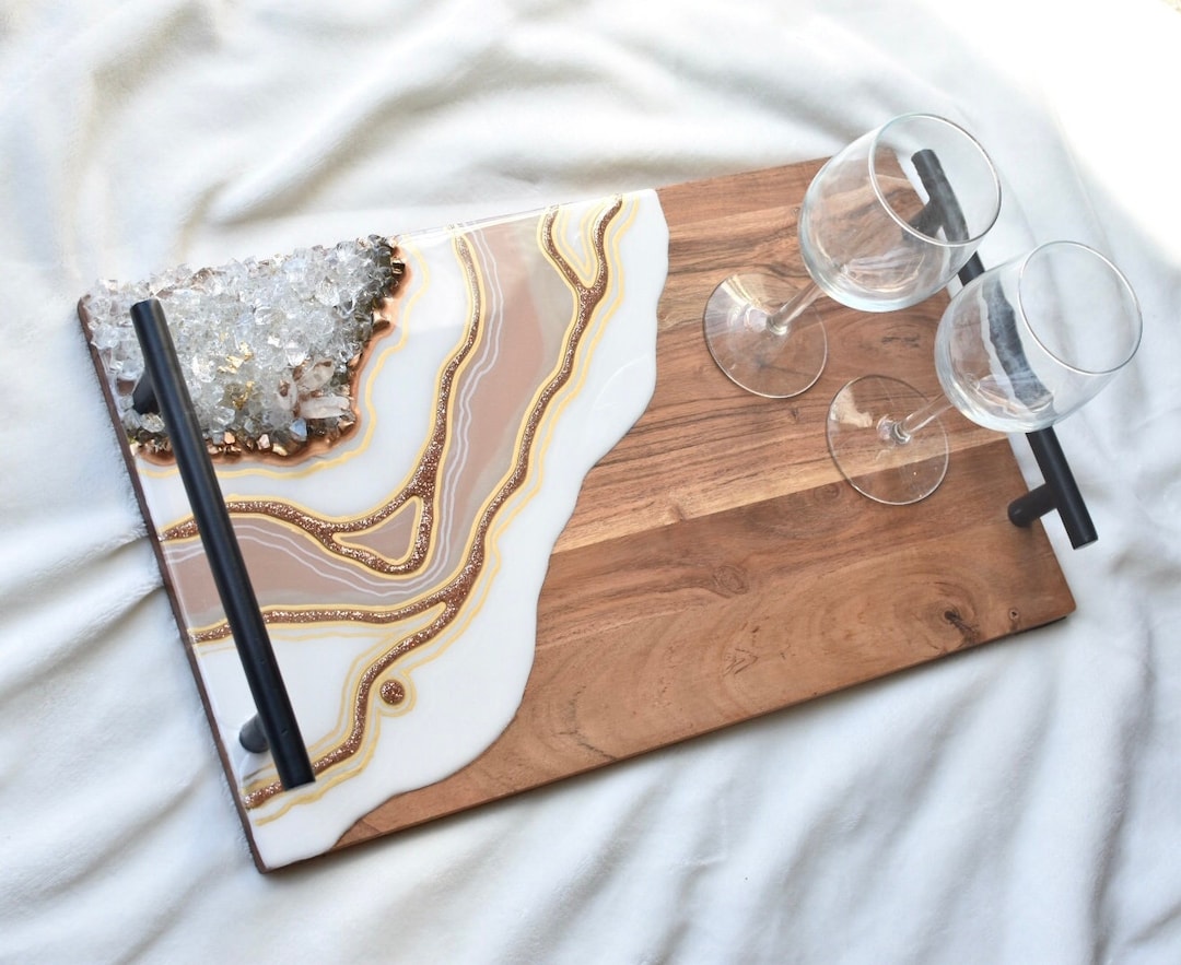 Geode Serving Tray | Quartz Crystals, Resin Geode Art | Wooden Serving ...