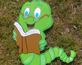 Bookworm Wreath | Etsy