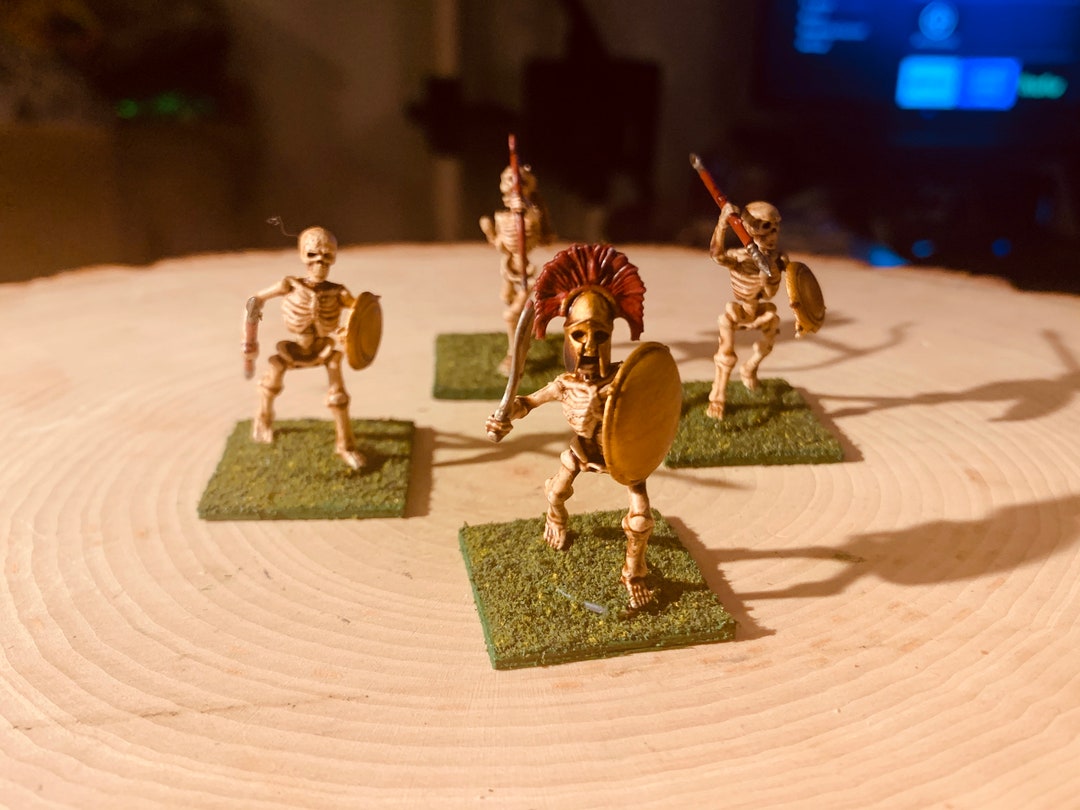 Skeleton Miniature Hand Painted for Dungeons & Dragons - Etsy