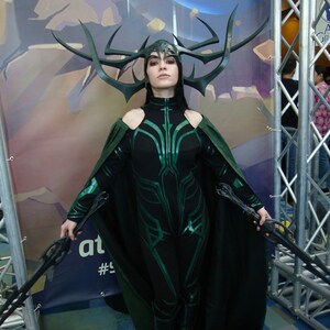 Hela Sword - Etsy