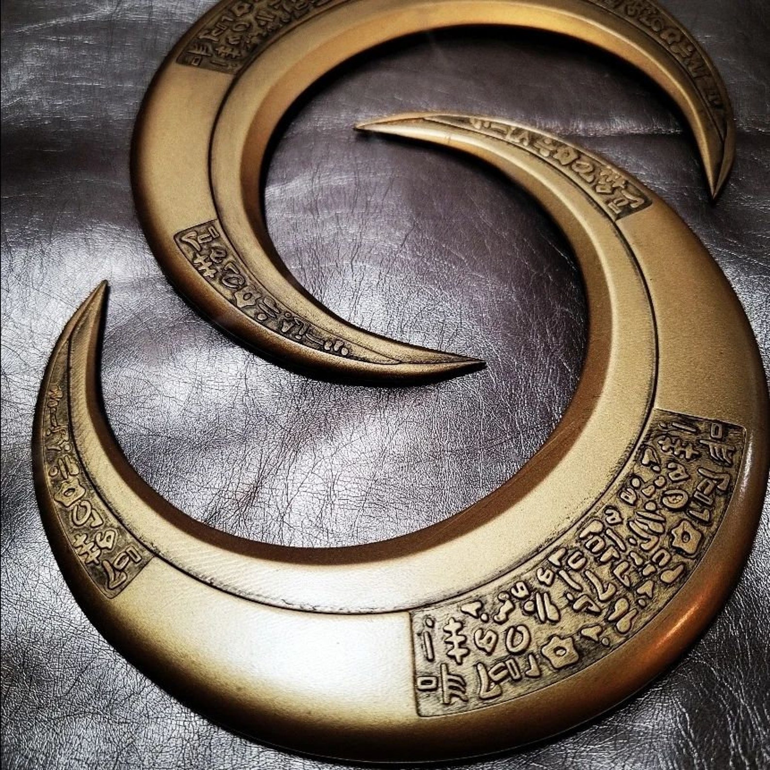 Moon Knight Crescent Darts - Etsy Moon Knight Crescent Darts - Etsy