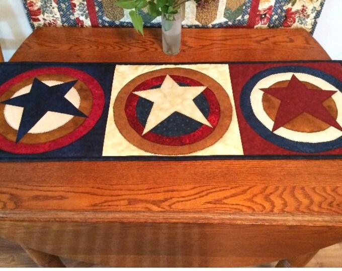 Patriotic Quilted Table Runner, Star Design, Country Table Decor ...