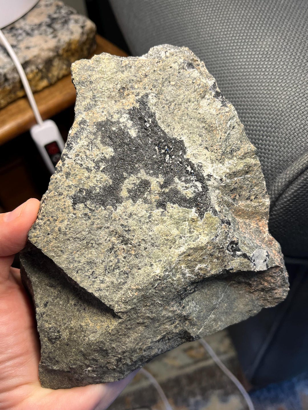 Babingtonite on Matrix From Type Locality in Massachusetts - Etsy