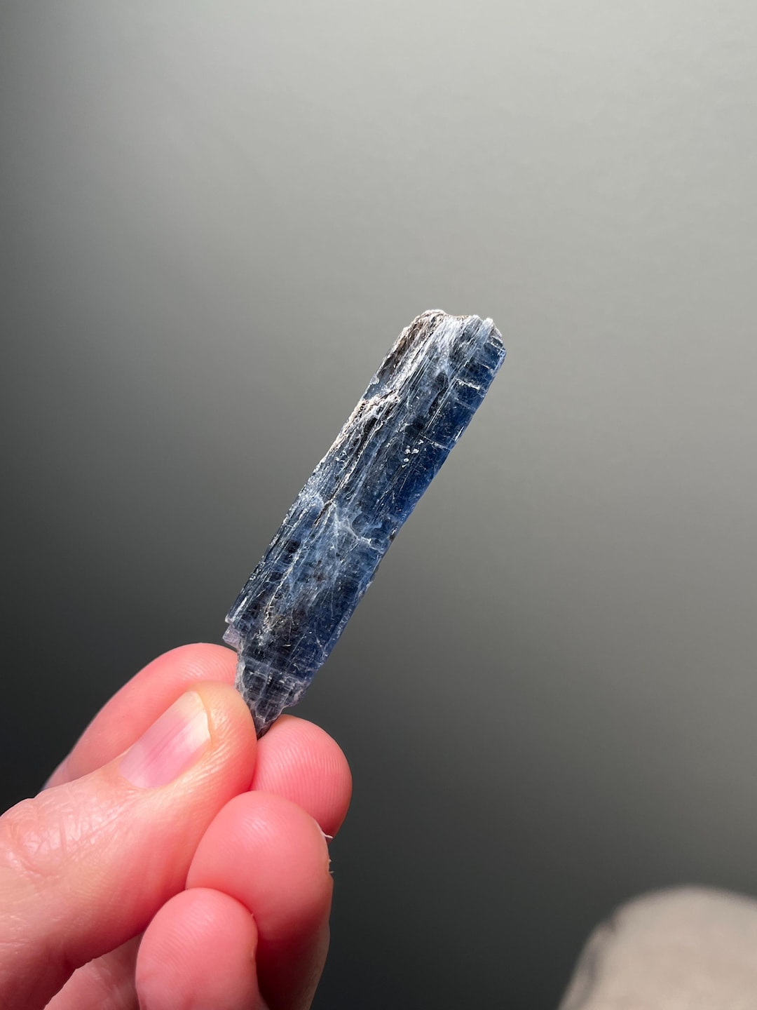 Kyanite With Beautiful Color - Fluoresces Red in Longwave UV! - Etsy