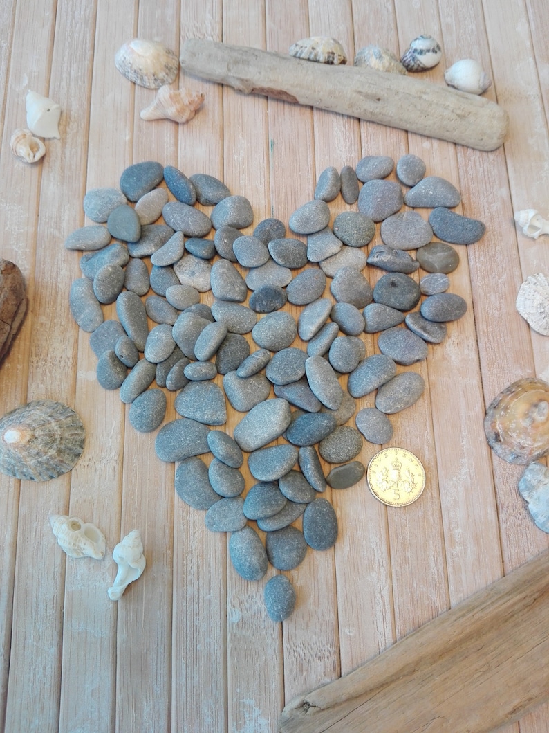 20 Very Small Flat Beach Pebbles Stones 5-10mm for Art Craft Jewellery ...