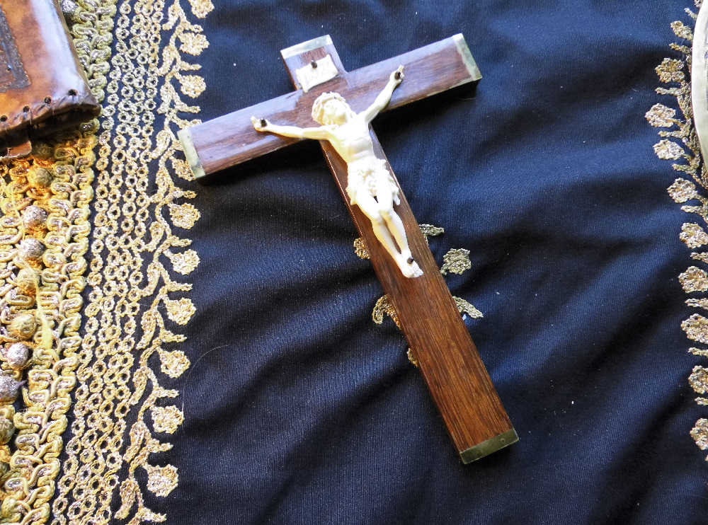 Small Crucifix - Vintage French Catholic Christian cross with brass ...