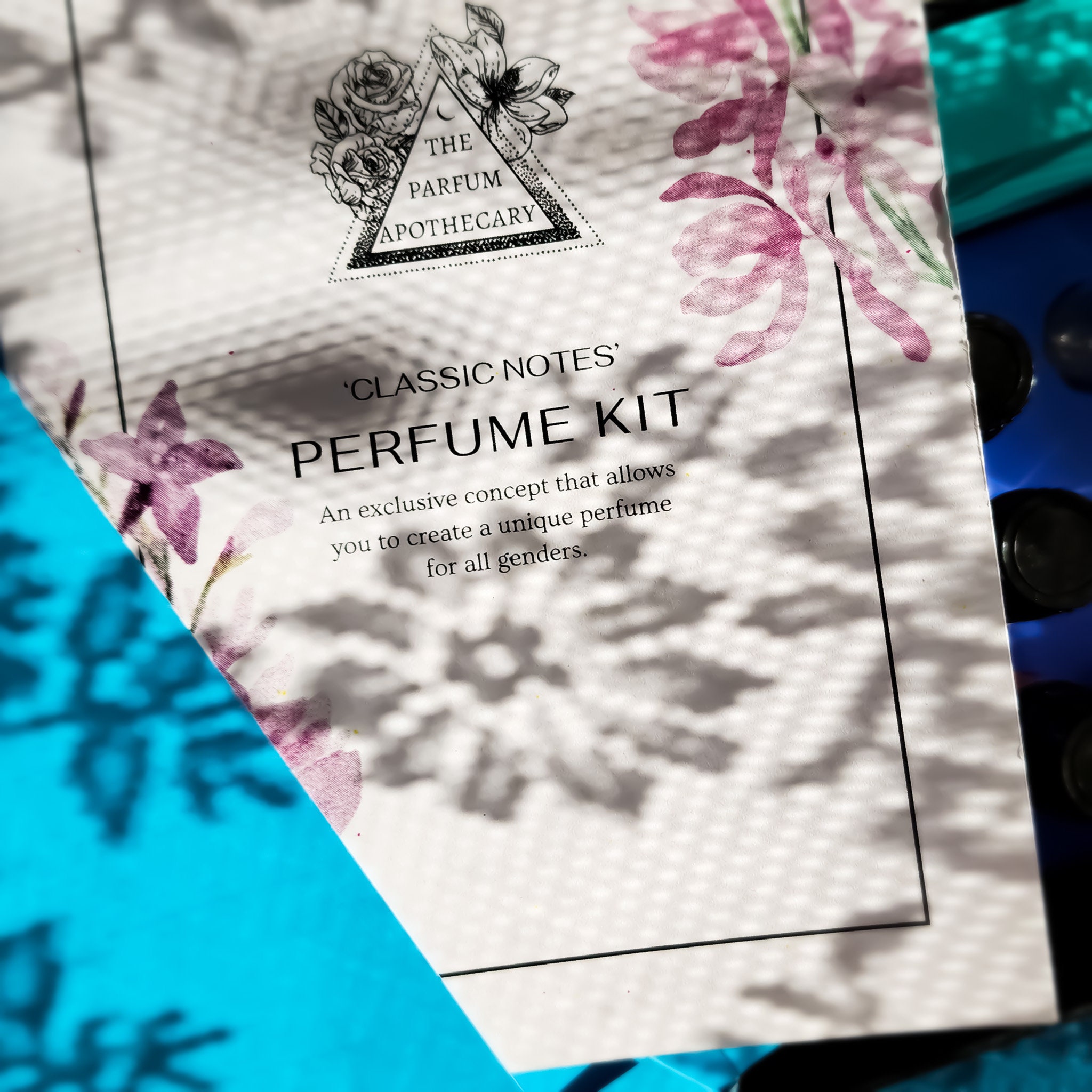 Perfume Kit: Classic Notes, DIY Your Own Original Perfume the PARFUM ...