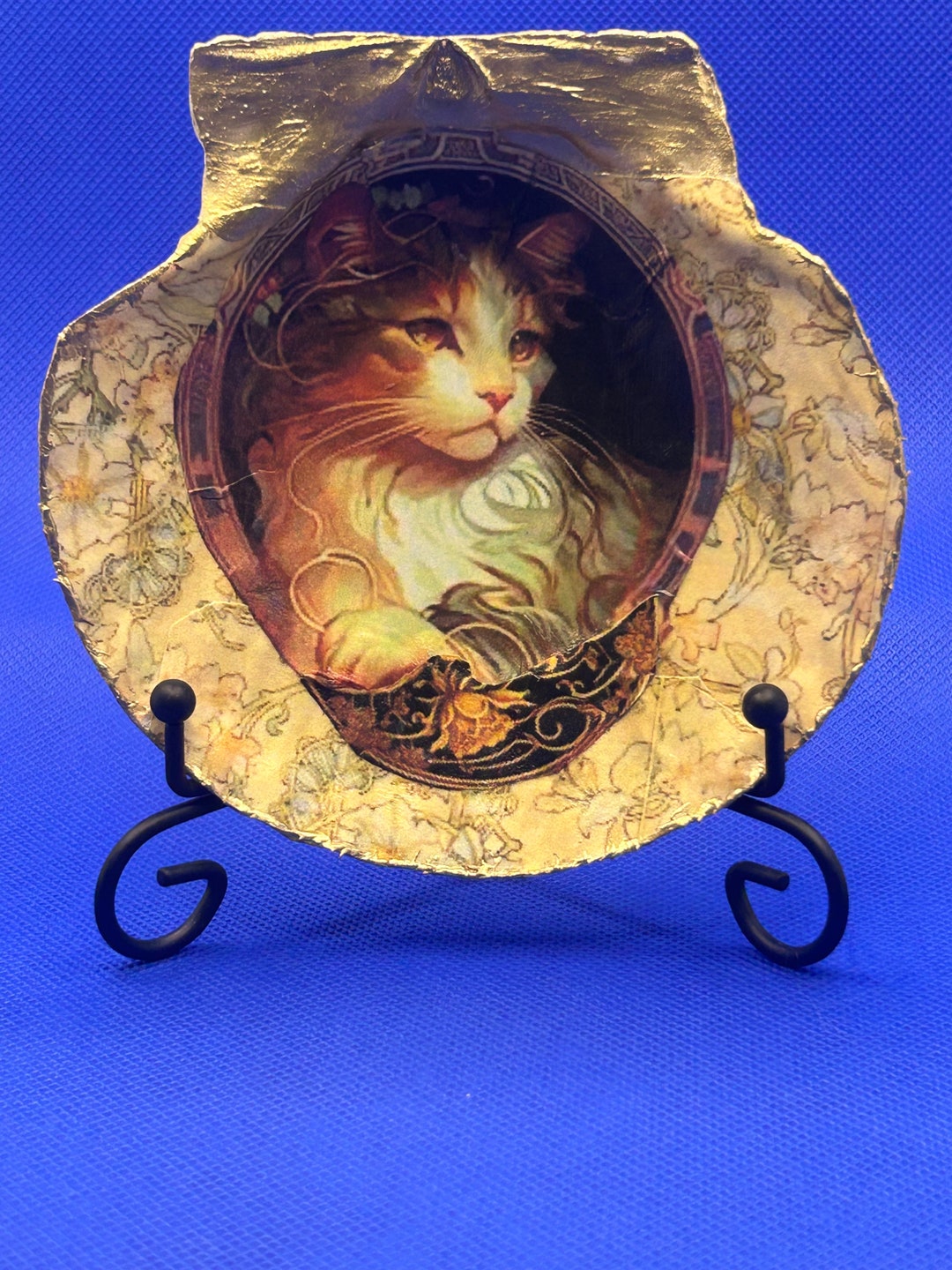 ALPHONSO Mucha’s Cat Portrait Hand Cut Collage- Decoupage Shell Perfect ...