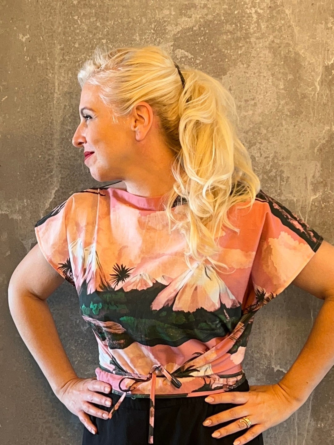 Last One VOLCANO WRAP TOP Vintage Inspired Pinup Rockabilly 1940s 1950s ...