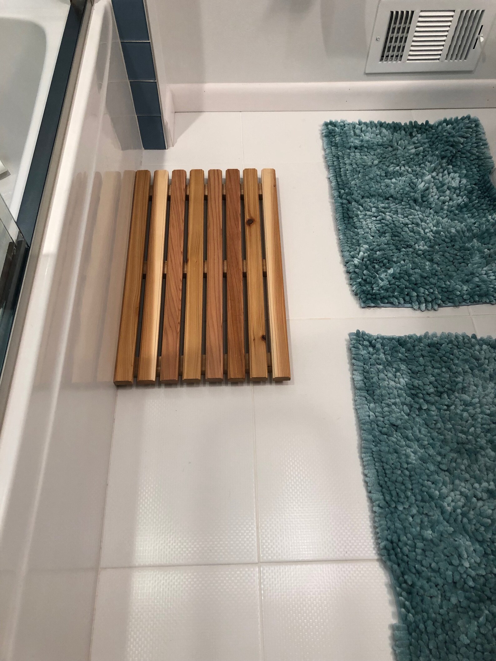 Cedar Bath Mat - Etsy