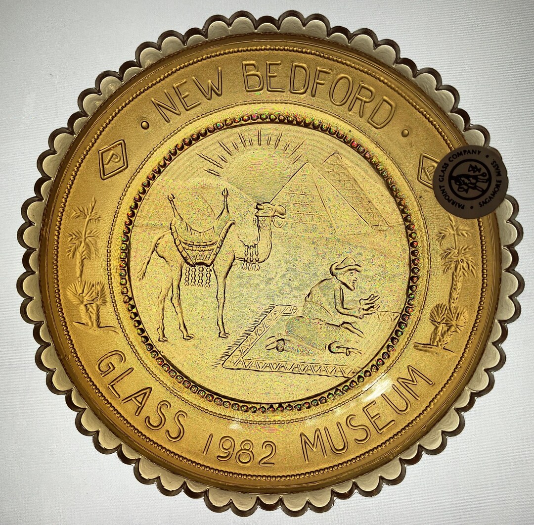 Garden of Allah Egyptian Design New Bedford Glass Museum Collectible ...