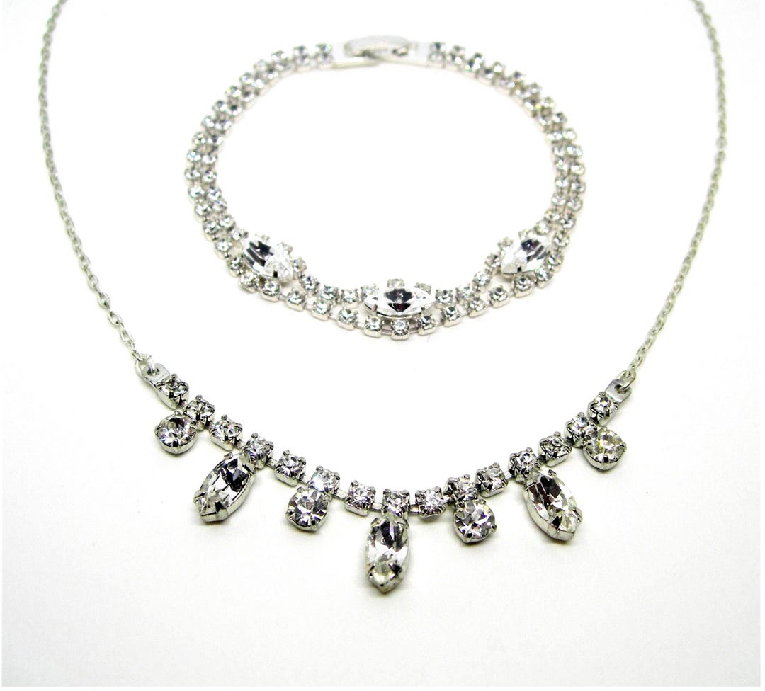 SPARKLINNG BIB NECKLACE and Bracelet Rhinestone Vintage - Etsy