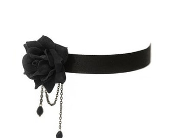 Gothic White Rose Choker, White Rose Necklace, Black Velvet Choker ...