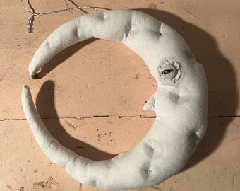 Primitive Moon | Etsy