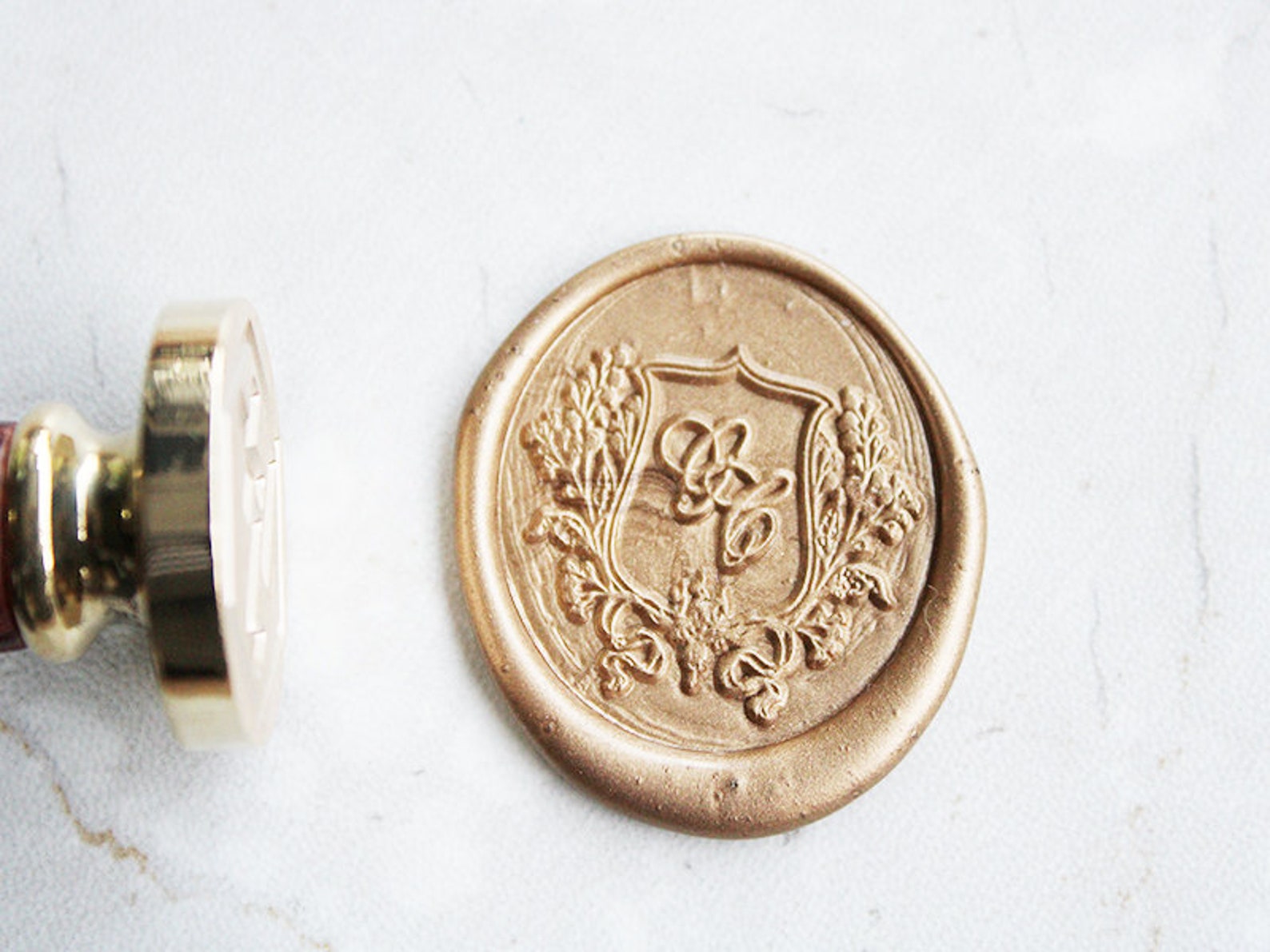 Personalized Intial With Wreath Crest Wax Seal Stamp Wedding | Etsy