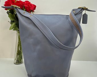 Super Rare! Authentic Vintage Coach Maggie Duffle Bag in Super Rare! Authentic Vintage Coach Maggie Duffle Bag in