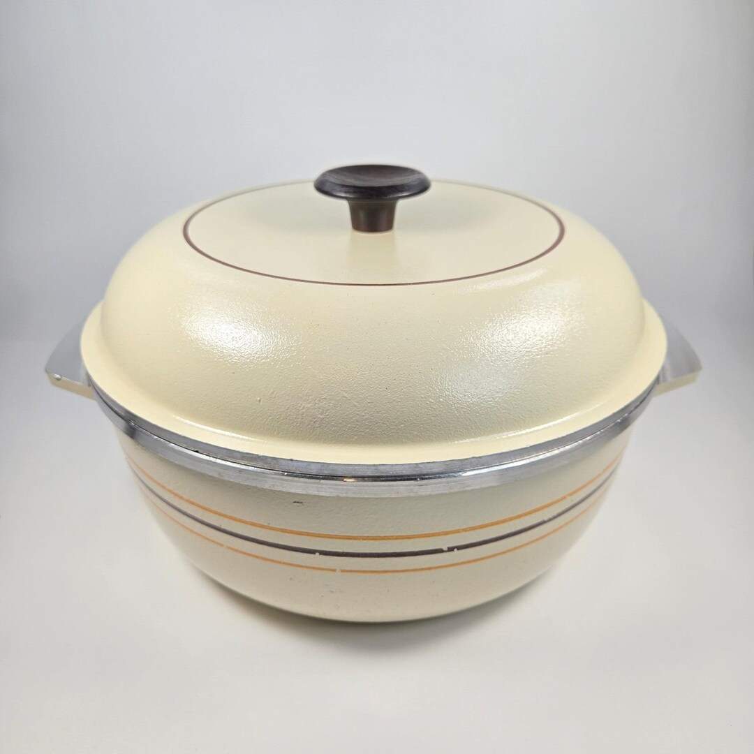 Vintage Regal Ware Cast Aluminum Stock Pot Cream Striped 5 Quart 11 ...