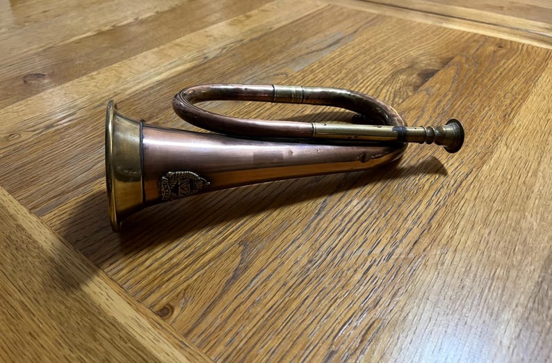 WW2 New Zealand Army Bugle kings Crown - Etsy
